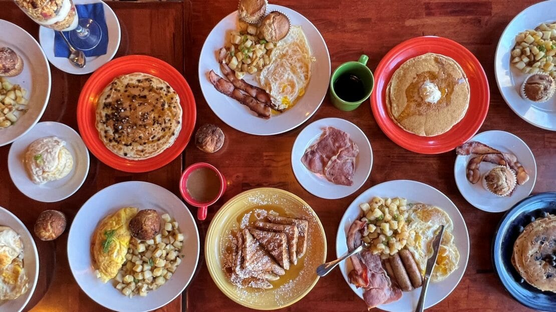 River's End Restaurant on the Nantahala River | NOC