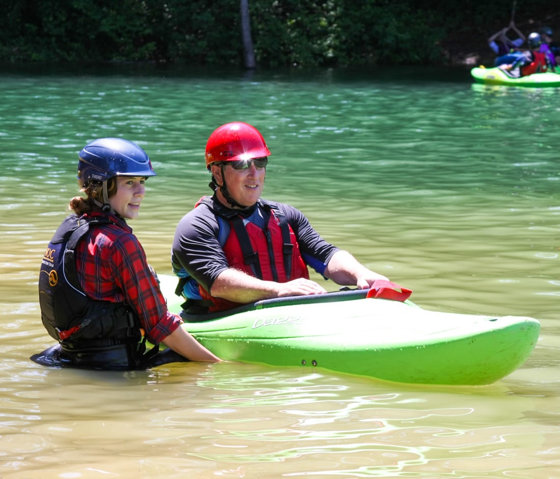 Learn To Kayak In Whitewater Rapids | Nantahala Outdoor Center