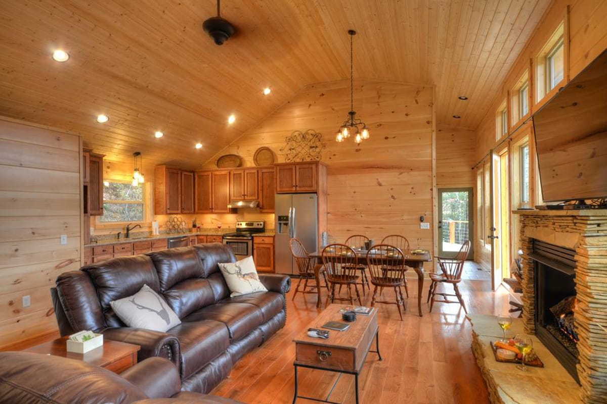 Watershed Cabins - Nantahala Outdoor Center