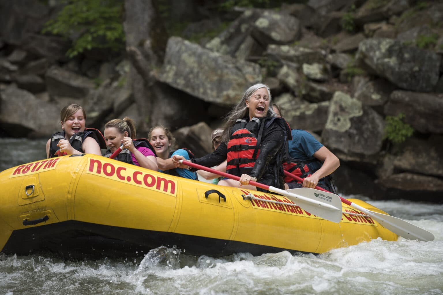 Why Everyone Should Whitewater Raft At Least Once! - Nantahala Outdoor ...