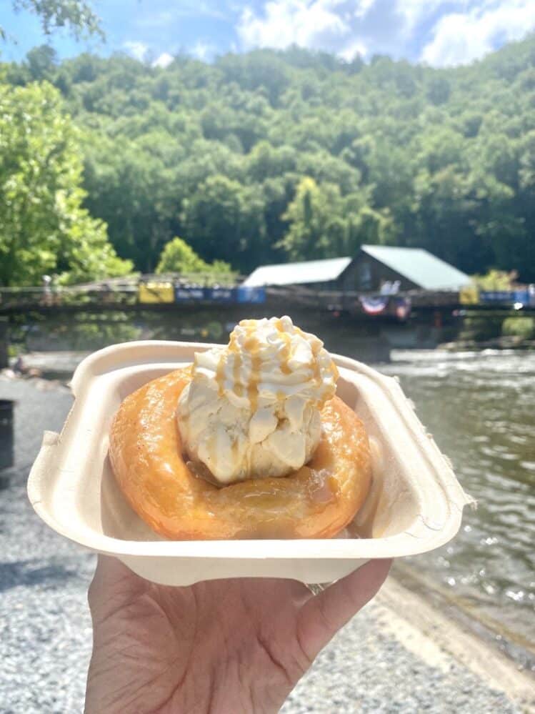 Slow Joe's Riverside Coffee and Donuts | NOC